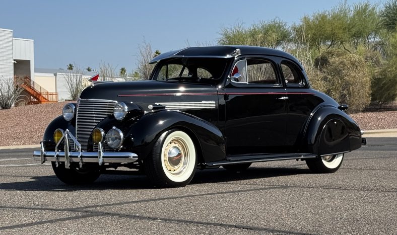 1939 Chevrolet Master 85 Coupe - Classic Promenade