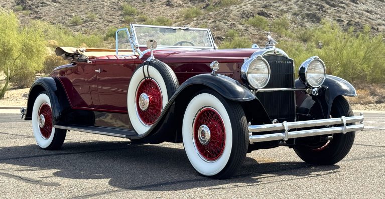 1930 Packard 740 Custom Eight Roadster - Classic Promenade